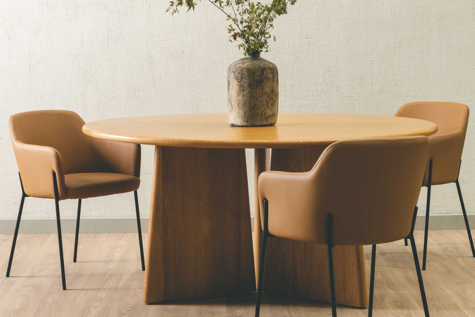 Living & Dining - Autumn 2024 | Satara